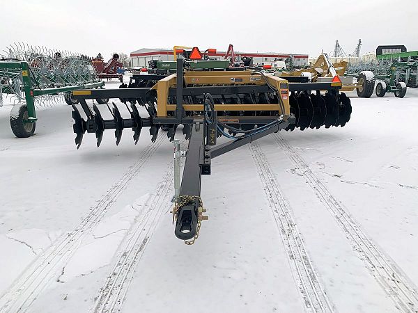 Kello-Bilt 325 16' Offset Breaking Disc | Flaman Agriculture