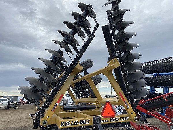 Kello-Bilt 225TSW-23' Tandem Disc | Flaman Agriculture