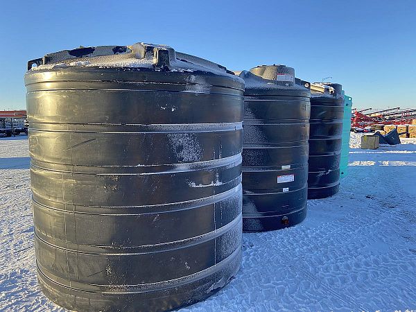 Enduraplas 2000 US Gallon Black Flat Bottom Storage Tank | Flaman ...