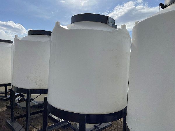 Buffer Valley Pallet Bin 5040-HB High Clearance | Flaman Agriculture