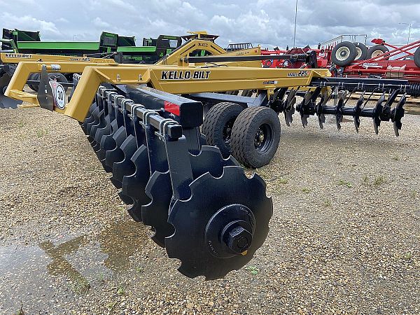 Kello-Bilt 225 - 16' Offset Breaking Disc | Flaman Agriculture