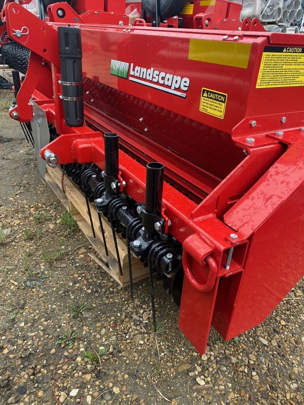 2024 Brillion LS6 6' Landscape Single Box Seeder | Flaman Agriculture