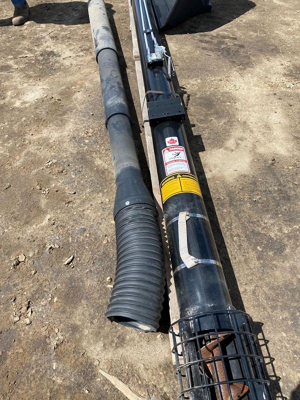 Gravity Box Auger | Flaman Agriculture