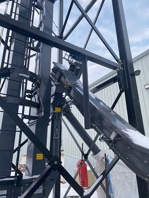 Norstar 1200 Series Bucket Elevator | Flaman Agriculture