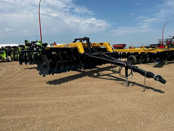 Kello-Bilt 800 20' Offset Disc | Flaman Agriculture