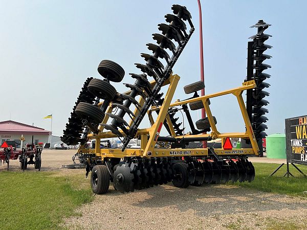 Kello-Bilt 225 32' Tandem Disc | Flaman Agriculture