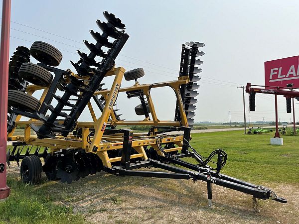 Kello-Bilt 225 32' Tandem Disc | Flaman Agriculture