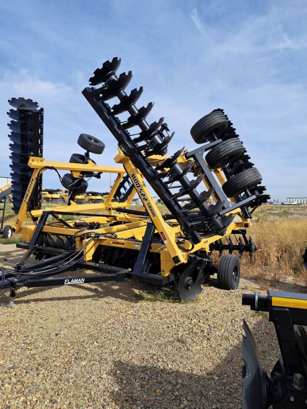 Kello-Bilt 225 38' Disc | Flaman Agriculture