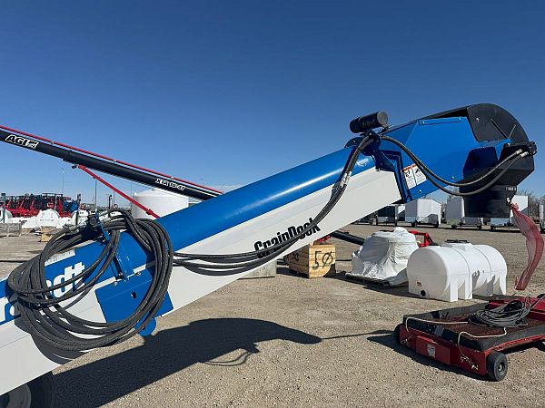 Brandt Grain Deck Drive Over Conveyor | Flaman Agriculture