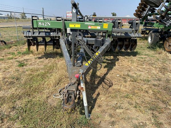 2021 Wishek 14' 842N Disc | Flaman Agriculture
